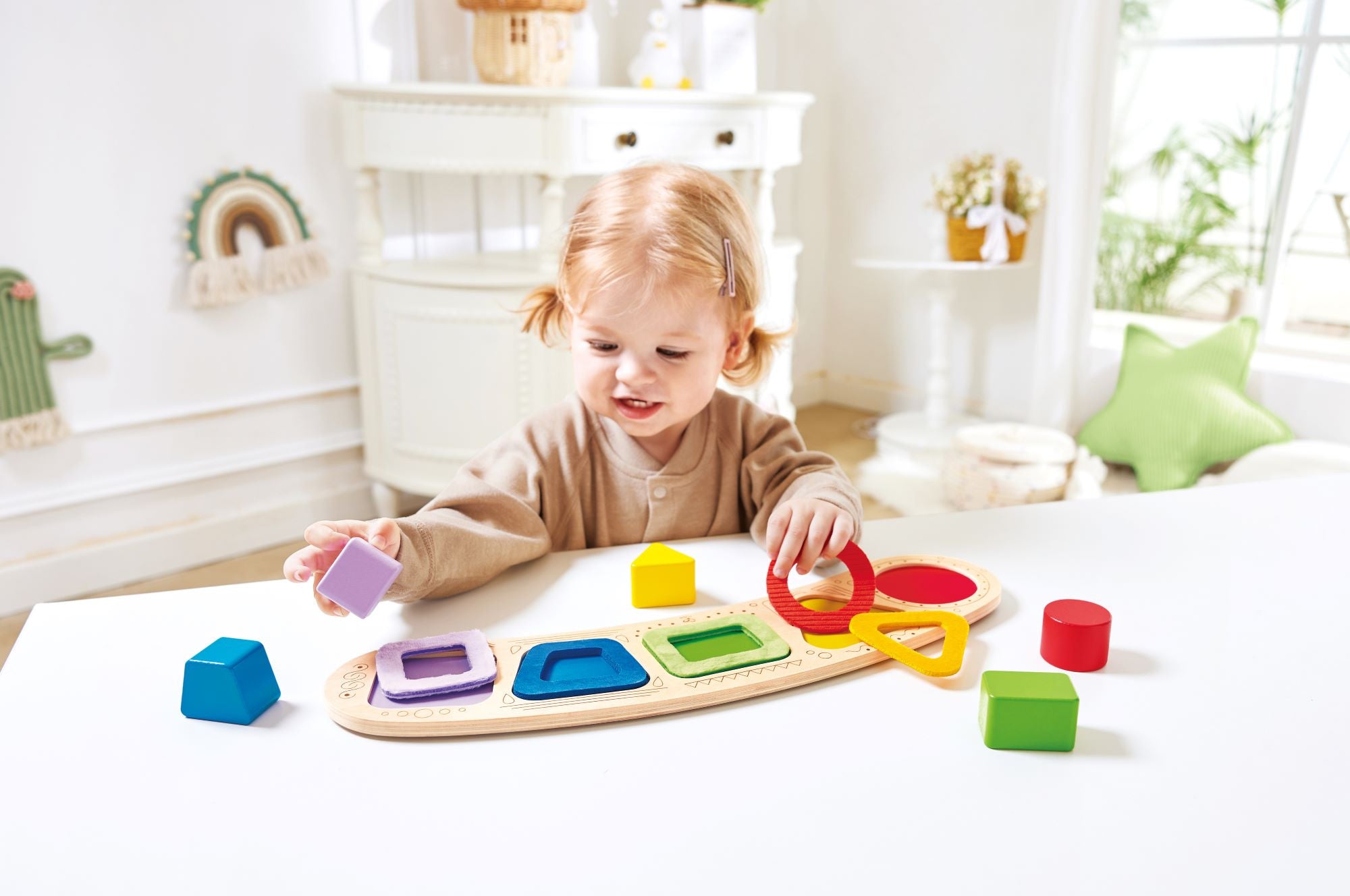 Colour & Shape Sorting Puzzle – Sonsuh Educational Supplies Inc.